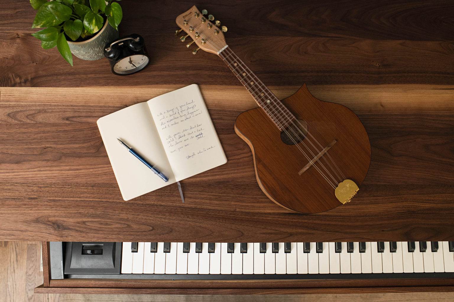 Walnut Composer's Desk | Memphis Woodshop